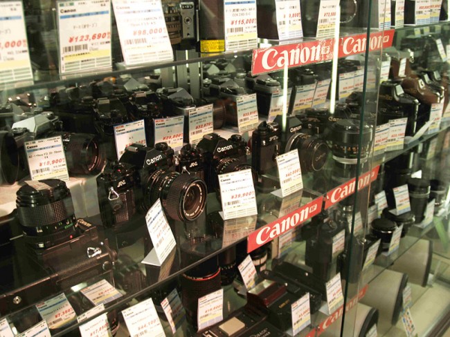 ซื้อ 'กล้องมือสอง' ที่ญี่ปุ่นมันดีแบบนี้เอง ! - Chill Chill Japan