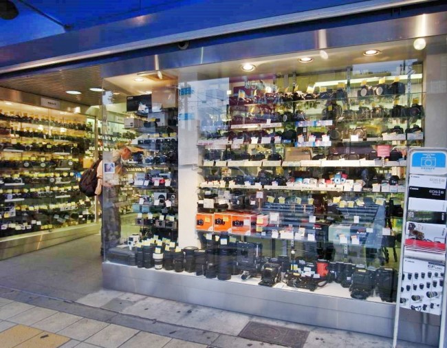 ตะลุยโอซาก้าตามล่าร้าน 'กล้องมือสอง' ที่เค้าว่าเด็ด ! - Chill Chill Japan