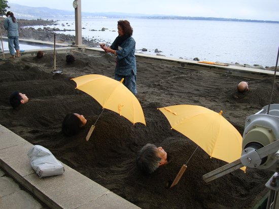 ชวนสปาทรายร้อน Sand Bath Beppu ผิวใส ได้สุขภาพ พร้อมชมวิวในราคาเบาๆ ...