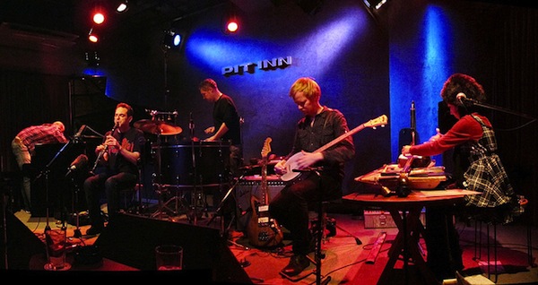 ดื่มด่ำบรรยากาศเคล้าคลอดนตรี กับ 4 บาร์ Jazz Tokyo - Chill Chill Japan