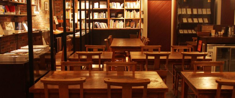 4 Book Cafe Tokyo บรรยากาศดี มีความรู้ คู่ความชิค - Chill Chill Japan