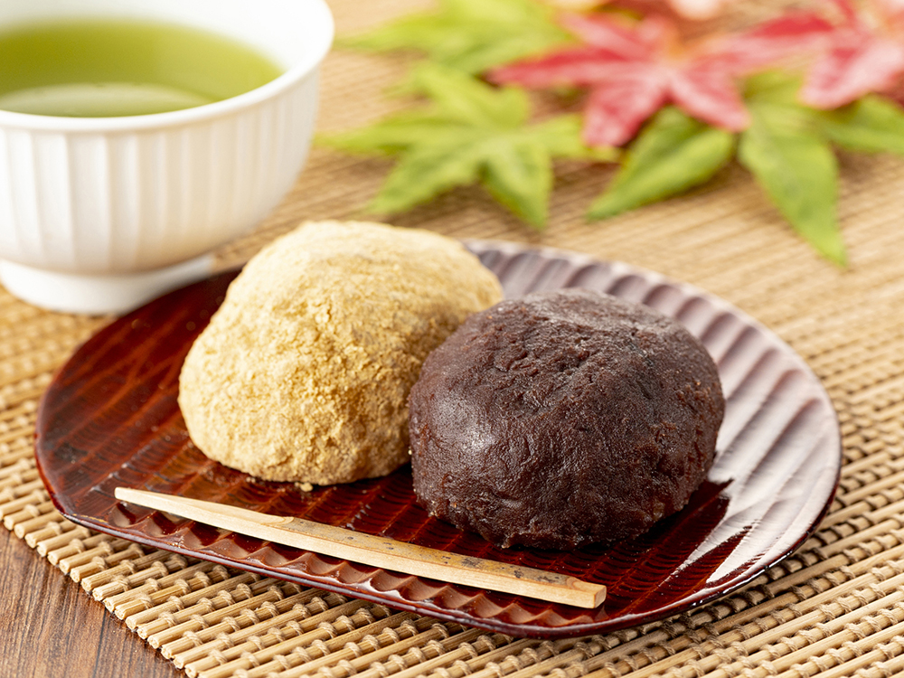 รู้จัก โอฮากิ (Ohagi) : คืออะไร ต่างกับ โบตะโมจิ ยังไง - Chill Chill Japan