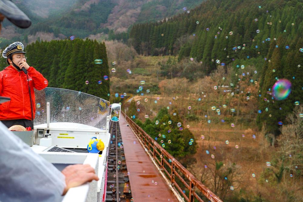 10 ที่เที่ยว มิยาซากิ (Miyazaki) โมอายญี่ปุ่น ไหว้ศาลเจ้าริมน้ำ พายเรือ ...