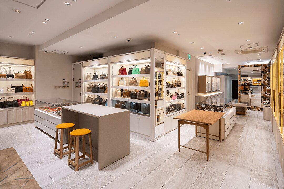 แนะนำร้านแบรนด์เนมมือสองของโอซาก้า "BRAND OFF Shinsaibashi" พร้อมคูปอง ...