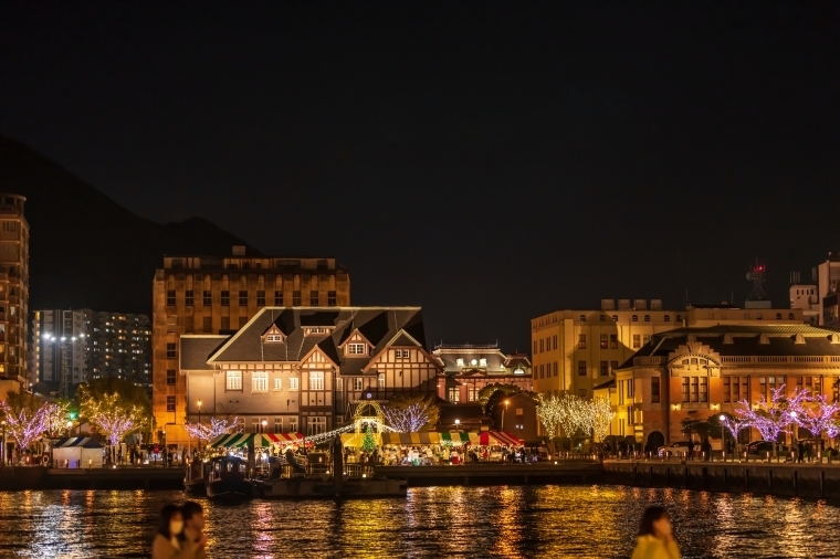 Mojiko Retro เมืองท่าที่พาไปสัมผัสอดีตแสนโรแมนติกของคิวชู