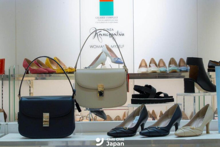 Keio Department Store Shinjuku (ห้างสรรพสินค้าเคโอ สาขาชินจูกุ) แหล่ง ...