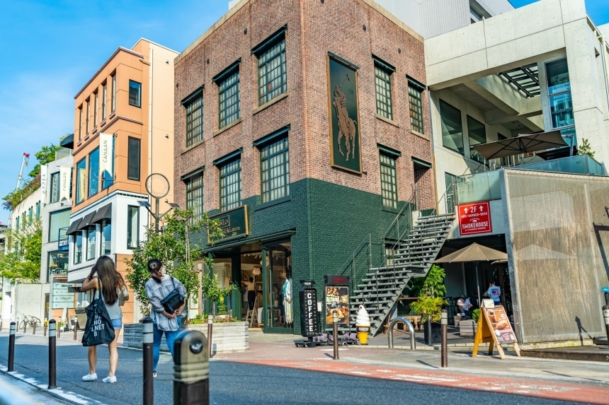 Cat Street ถนนสายเล็ก ลับๆ สุดคึกคักย่าน ชิบูย่า ฮาราจุกุ - Chill Chill ...