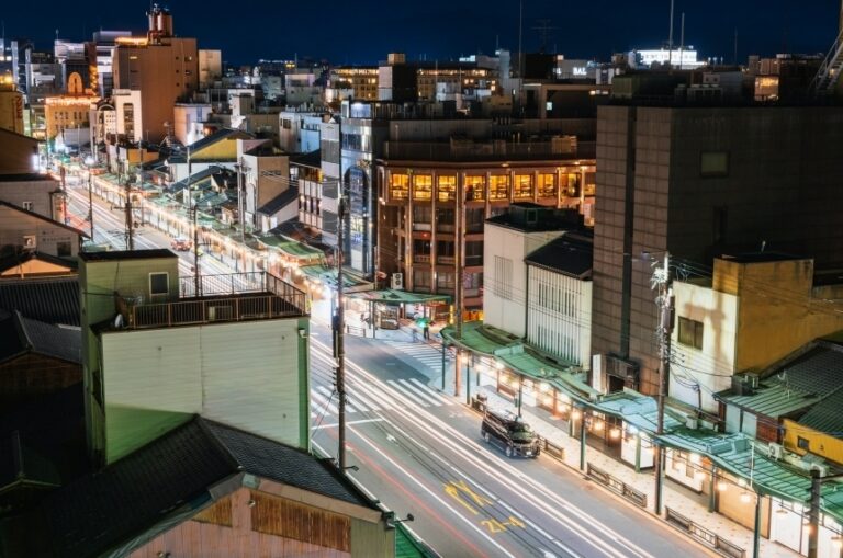 Gion สัมผัสเสน่ห์ของเมืองเก่าย่านกิออนอดีตของเกียวโต