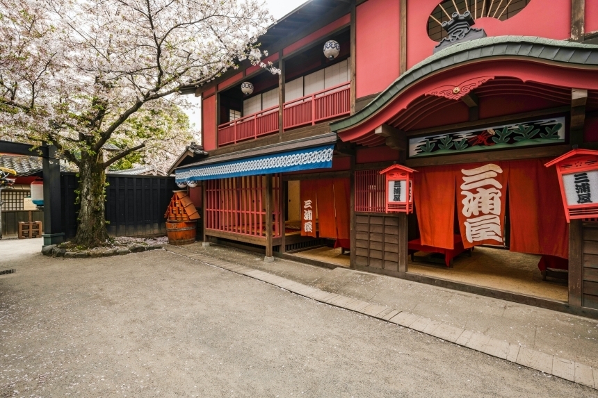 Toei Kyoto Studio Park หมู่บ้านภาพยนตร์โทเออุสุมาสะสวนสนุกในสถานที่ถ่าย ...