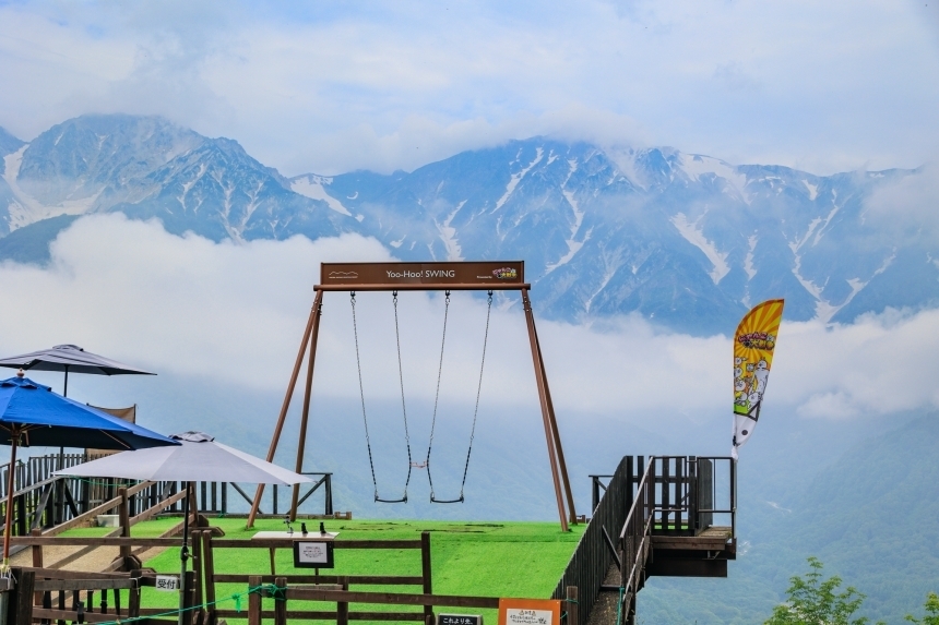 ชมวิวพาโนรามาของเทือกเขาแอลป์ญี่ปุ่นกันให้อิ่มใจที่ “ฮาคุบะ อิวาตาเกะ (Hakuba Iwatake Mountain ...