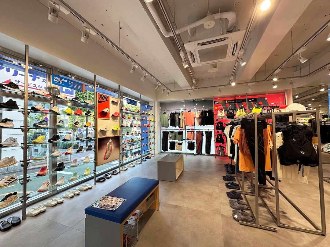 SteP SPORTS ร้าน รองเท้าวิ่งญี่ปุ่น ครบวงจร แด่ คนรักการวิ่ง - Chill ...