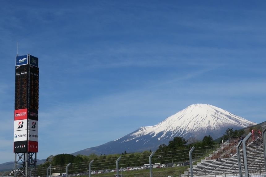 “Fuji Speedway” สนามแข่งรถที่สวยที่สุดในญี่ปุ่น พร้อมฉากหลังภูเขาไฟฟูจิ ...