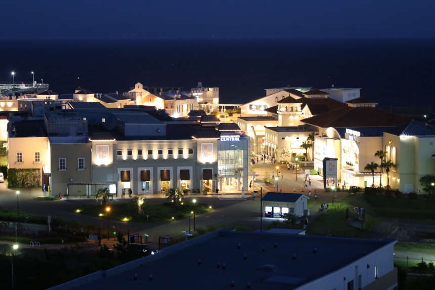 ช็อปปิ้งสุดชิลที่ Mitsui Outlet Park Marine Pia Kobe เดินทางง่ายใกล้ Osaka - Chill Chill Japan