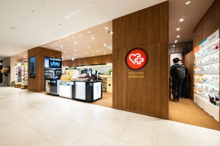 ถ้าจะซื้อของฝากที่ฟุกุโอกะ ต้องมาที่ร้านขายยา “โอกะ” (OHGA Pharmacy) ครบจบในที่เดียว ทั้ง ...